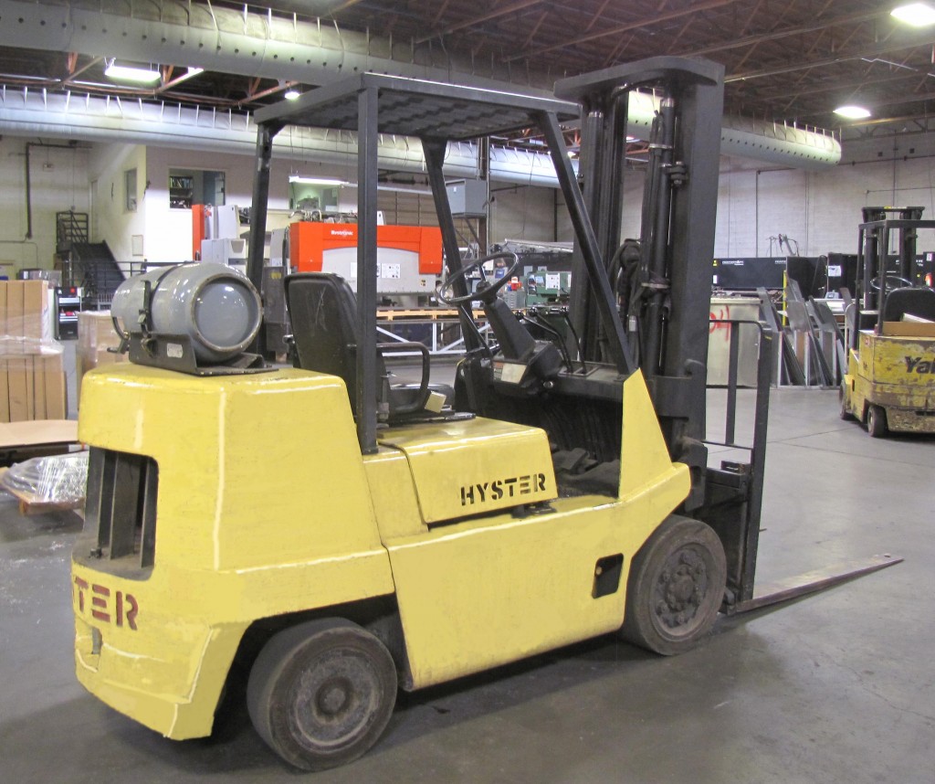 Hyster Yellow Forklift | K-zell Metals